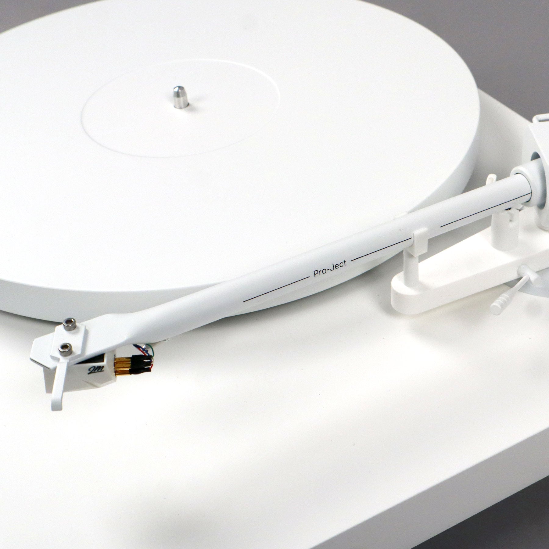 Pro-Ject: Debut PRO B Turntable - Special Edition White — TurntableLab.com