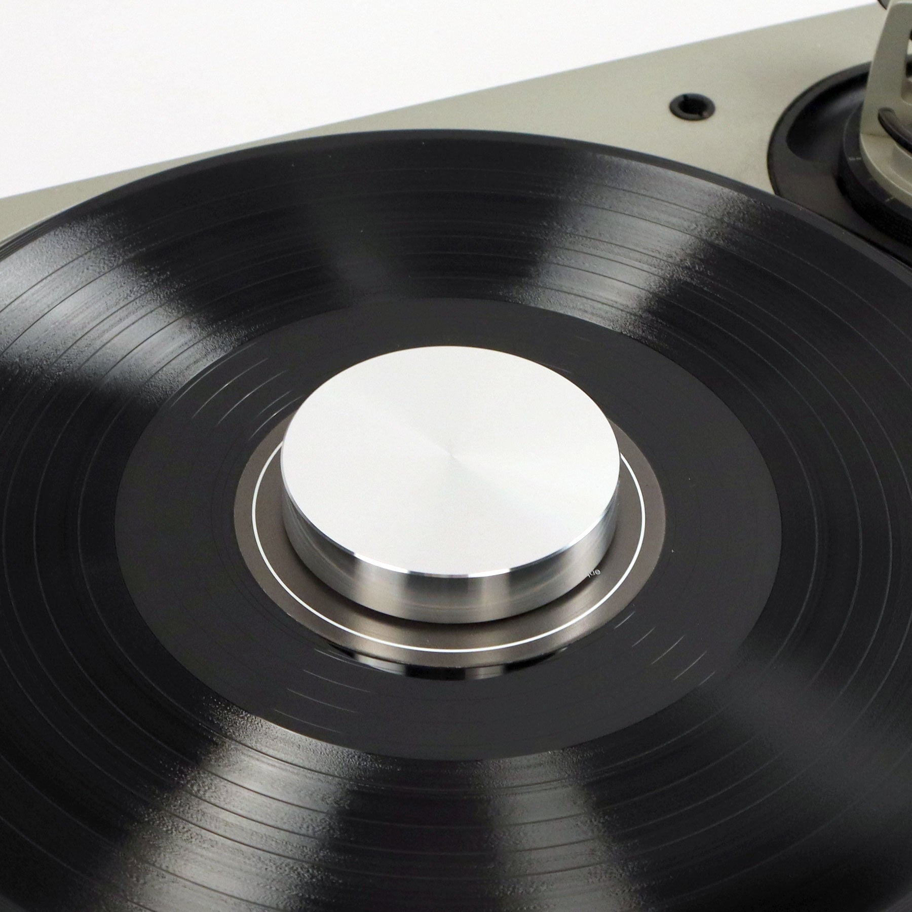 Pro-Ject: Record Puck E Record Stabilizer - 190g — TurntableLab.com
