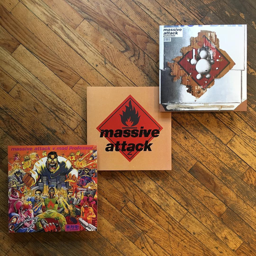 Massive Attack: Massive Attack V. Mad Professor - No Protection Vinyl ...