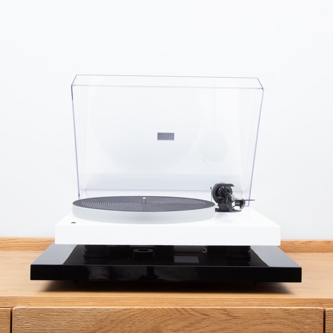Pro-Ject: Ground It E Turntable Base — TurntableLab.com