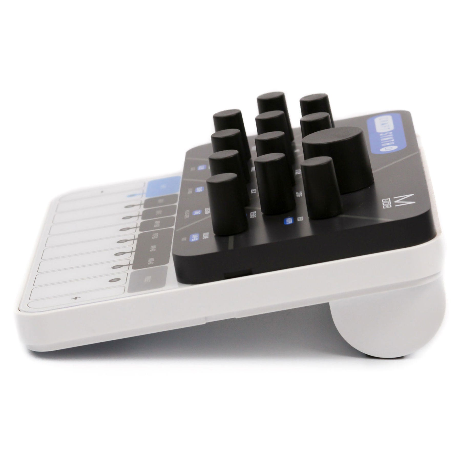 Modal Electronics: CraftSynth 2.0 Monophonic Wavetable Synthesizer ...