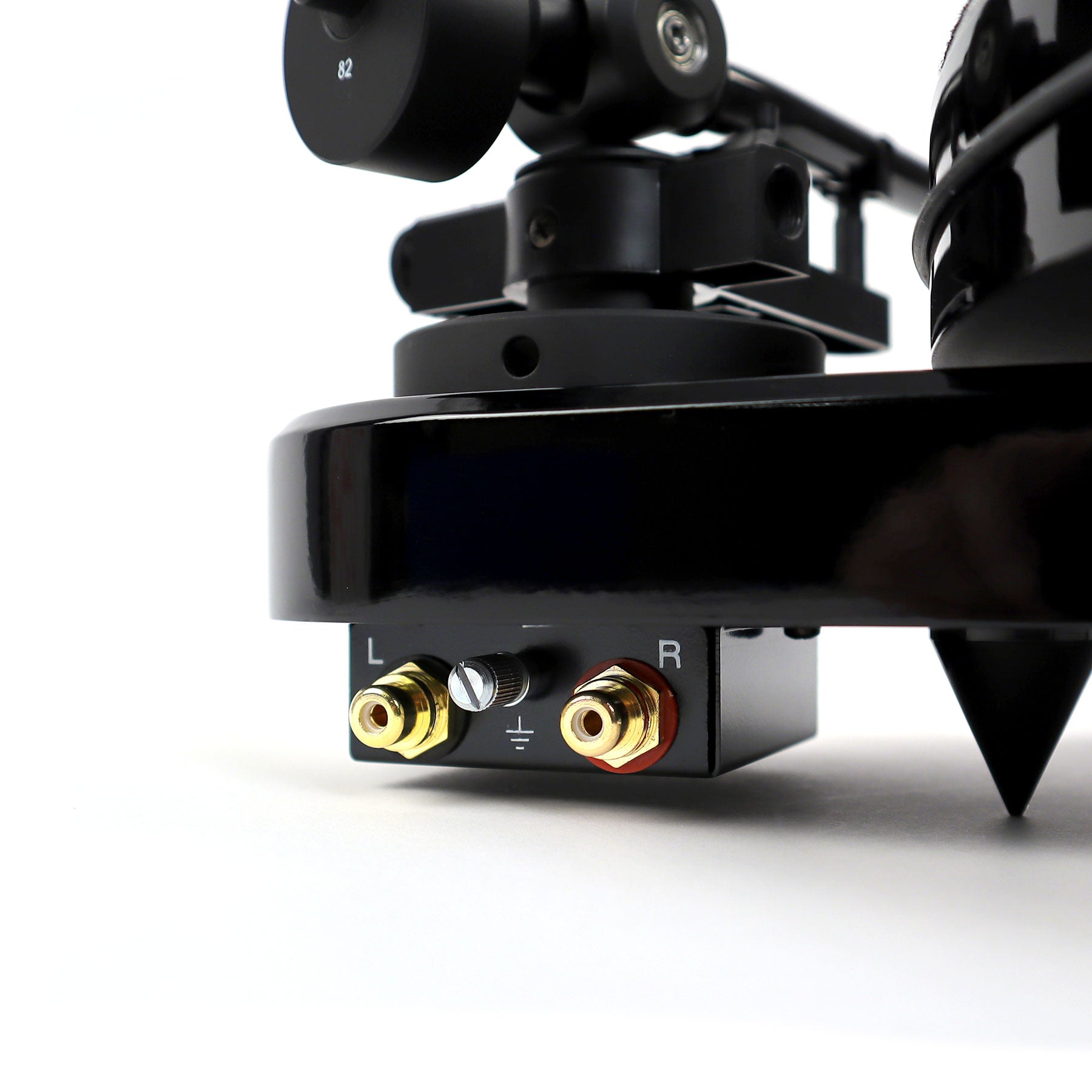Pro-Ject: RPM 1 Carbon Turntable - Gloss Black (RPM1) — TurntableLab.com